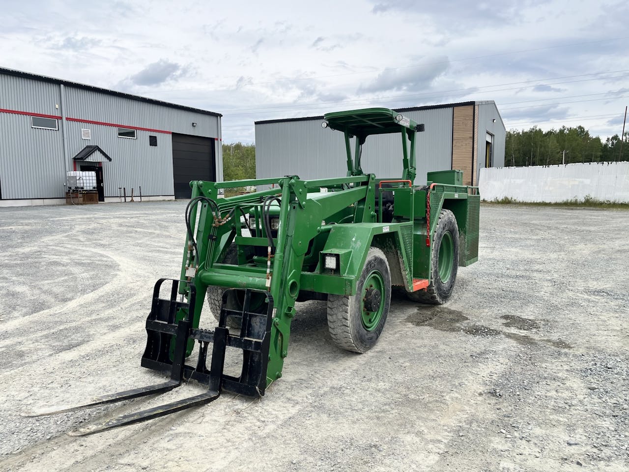 John Deere 5425 mining tractor | Access Industrial
