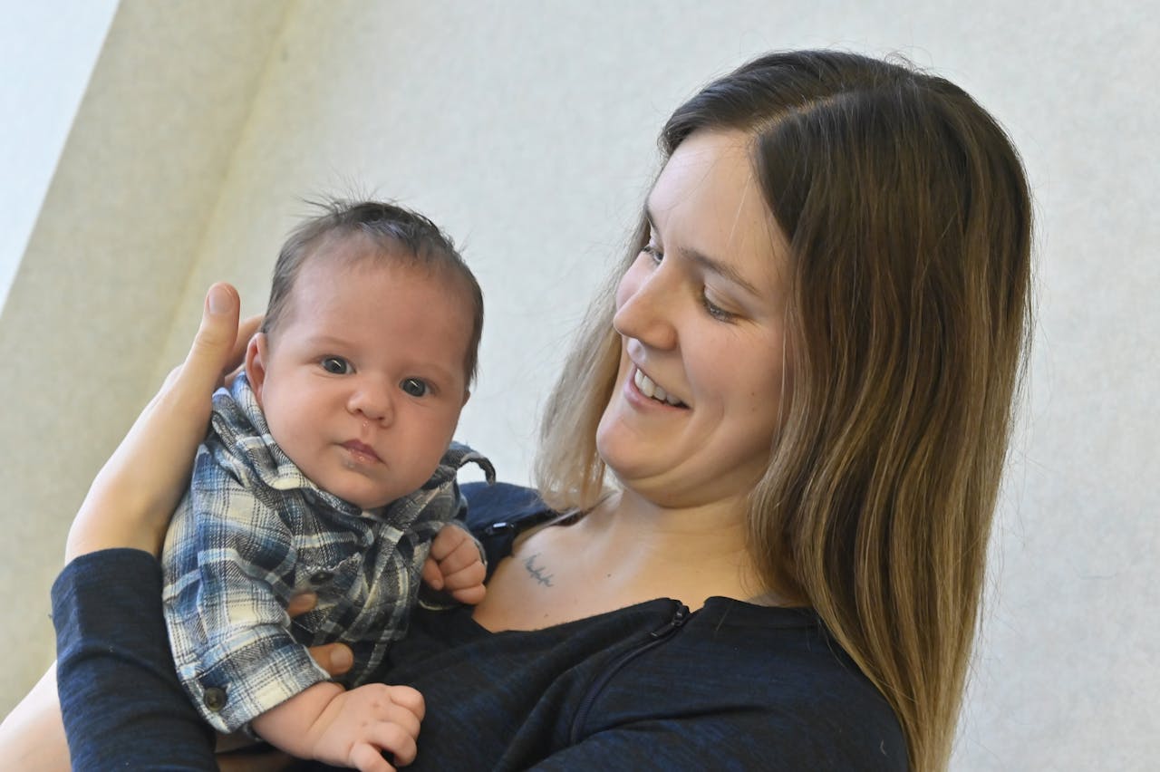 A donation for the birth module - Cité de la Santé Foundation ...