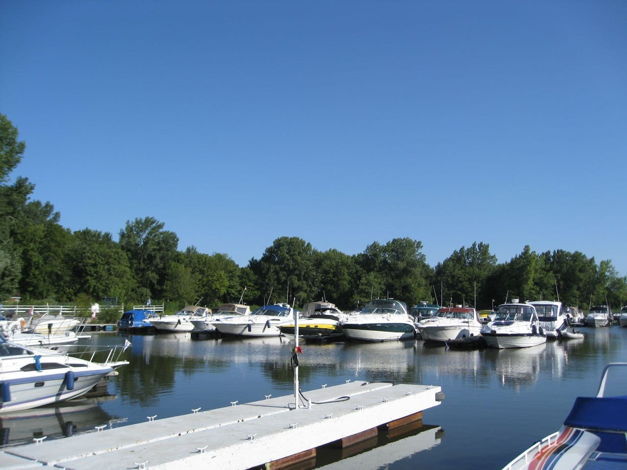 Marina Île-Perrot | Ville de Notre-Dame-de-l'île-Perrot