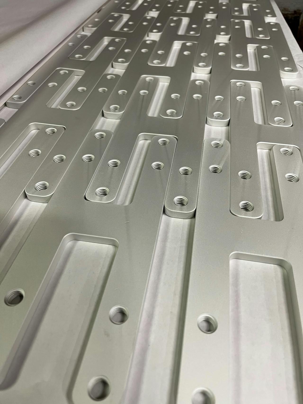 Placage à l'étain mat | Placage Granby