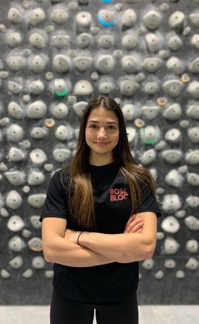 ERICA VELEV | Rose Bloc