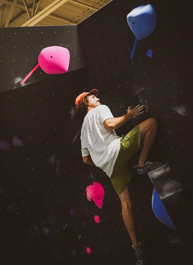 Rose Bloc | Centre d'escalade de bloc Rive-Sud